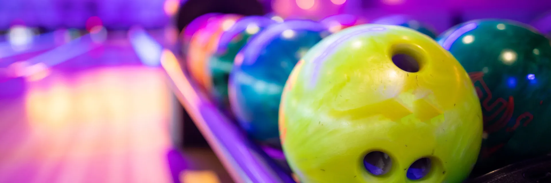 Bowling Tips For Beginners | Mr G's Bowling